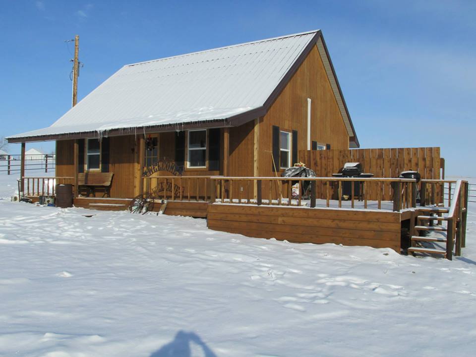 Dew Drop Inn (Parks) | VisitNebraska.com