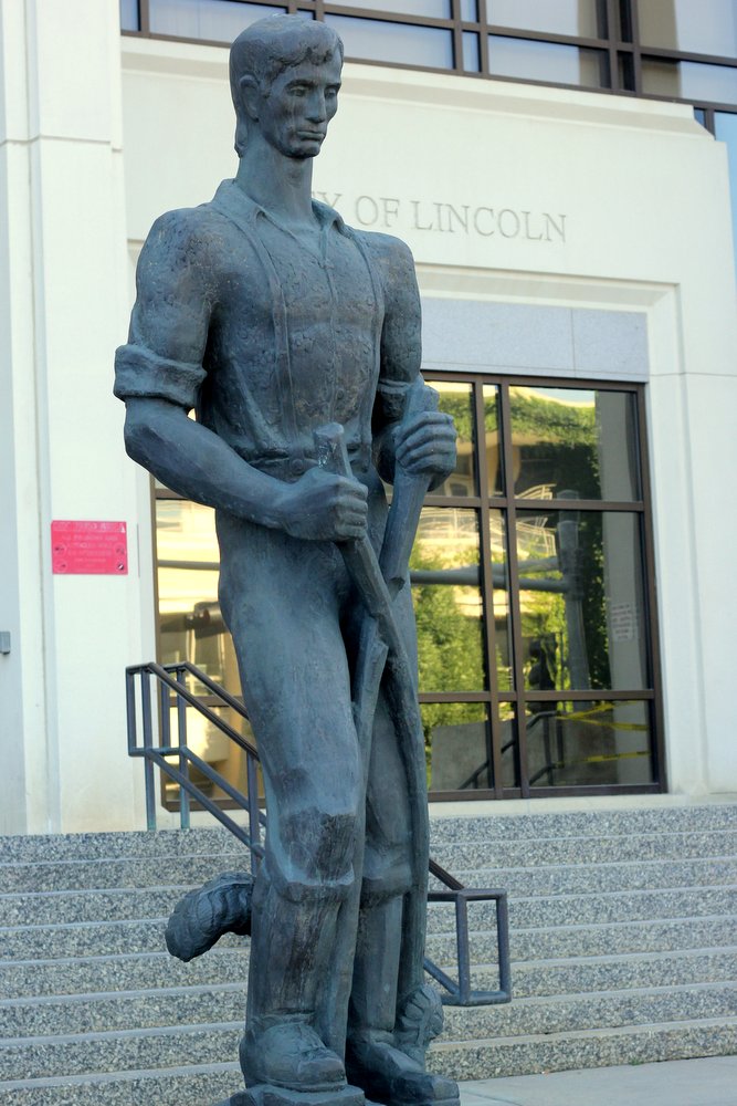 "The Rail Joiner" (Lincoln) | VisitNebraska.com