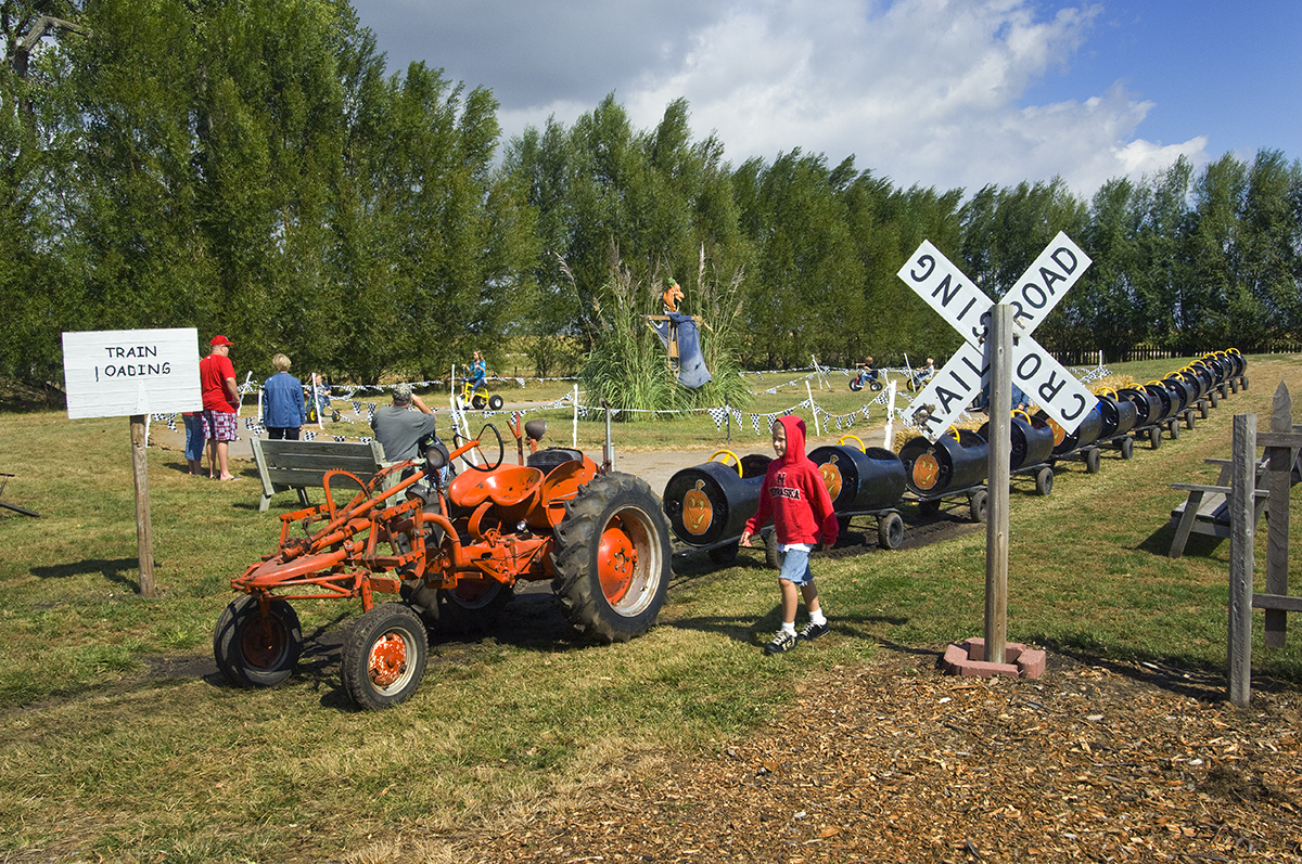 Helgoth's Pumpkin Patch & Produce Stand (St. Libory) | VisitNebraska.com